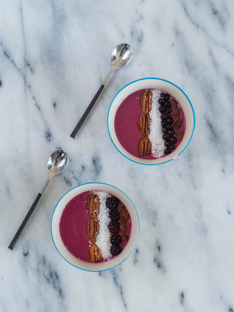 Smoothie bowl aux fruits rouges | Ma Jolie Food